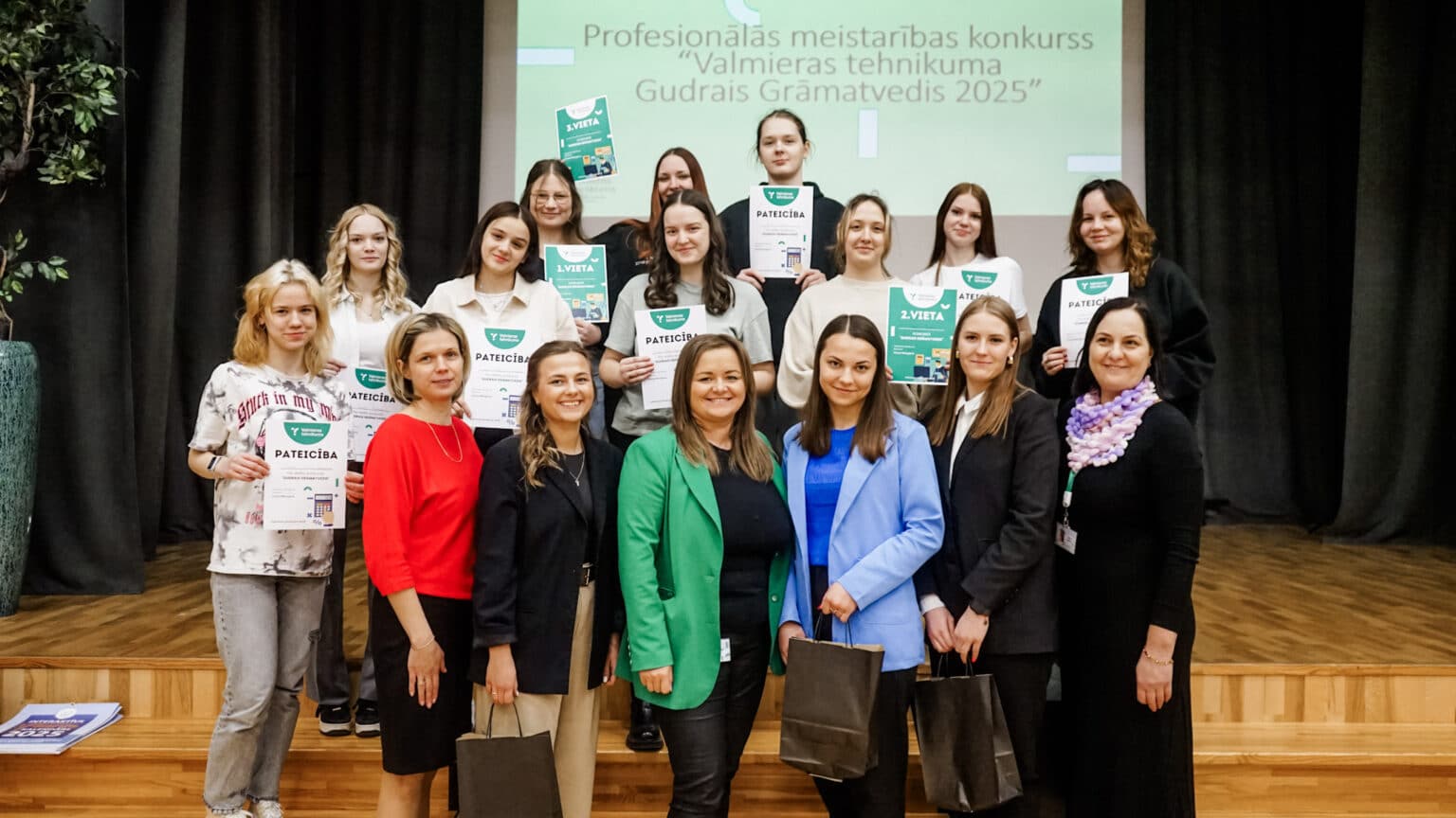 Valmieras tehnikumā norisinājās profesionālās meistarības konkurss ...